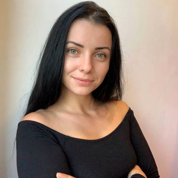 Yoana Hristova, Online Resume – FlowCV